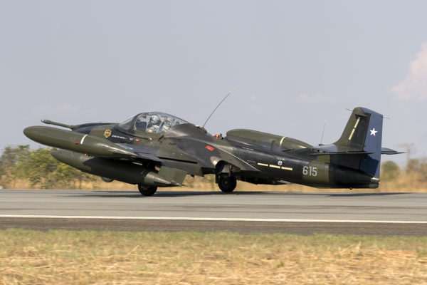 Cessna A-37 Dragonfly — avionslegendaires.net