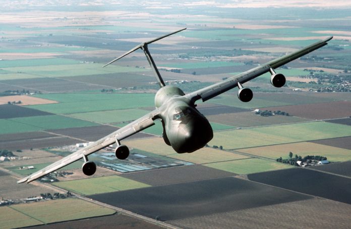 Avions de soutien et de service — avionslegendaires.net