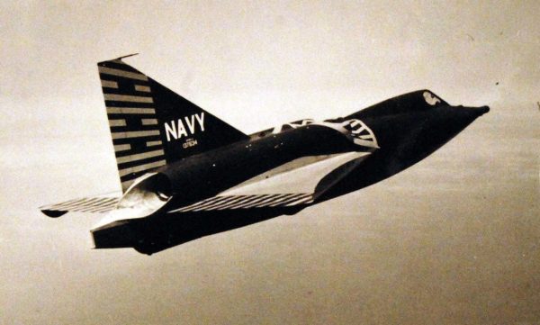 Convair XF2Y Sea Dart — avionslegendaires.net