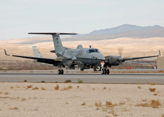Un Beechcraft MC-12W américain s'est écrasé dans le nord de l'Irak ...