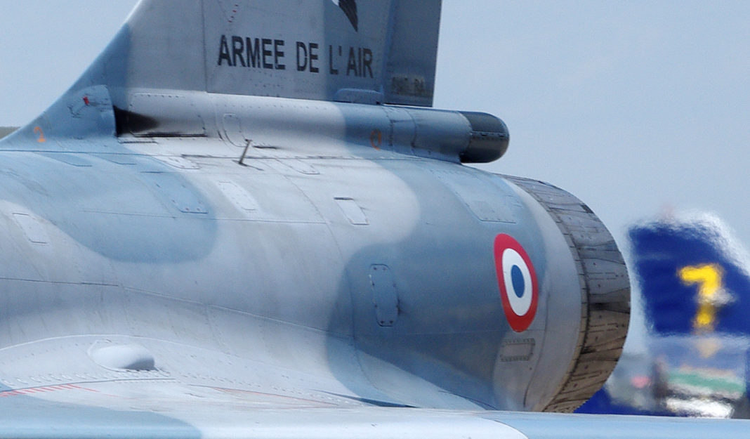 Quelles sont les bonnes proportions de la cocarde française ...