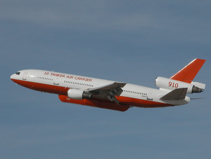 Tanker 910, le bombardier d'eau XXL — avionslegendaires.net