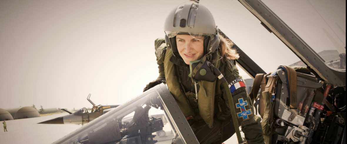 Hélène BOUCHER — Biographie avionslegendaires.net