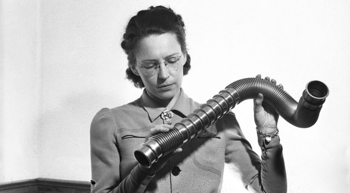 Biographies - avionslegendaires.net