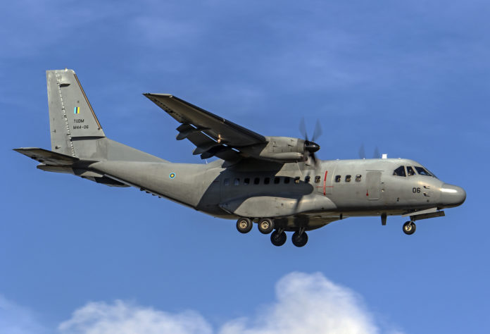 Les avions et hélicos de la TUDM (Malaisie) en 2017 et en images ...