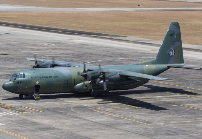 Les avions et hélicos de la TUDM (Malaisie) en 2017 et en images ...