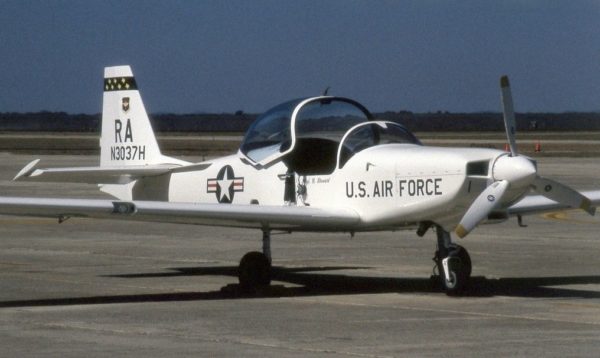 Slingsby Aviation T67 Firefly — avionslegendaires.net