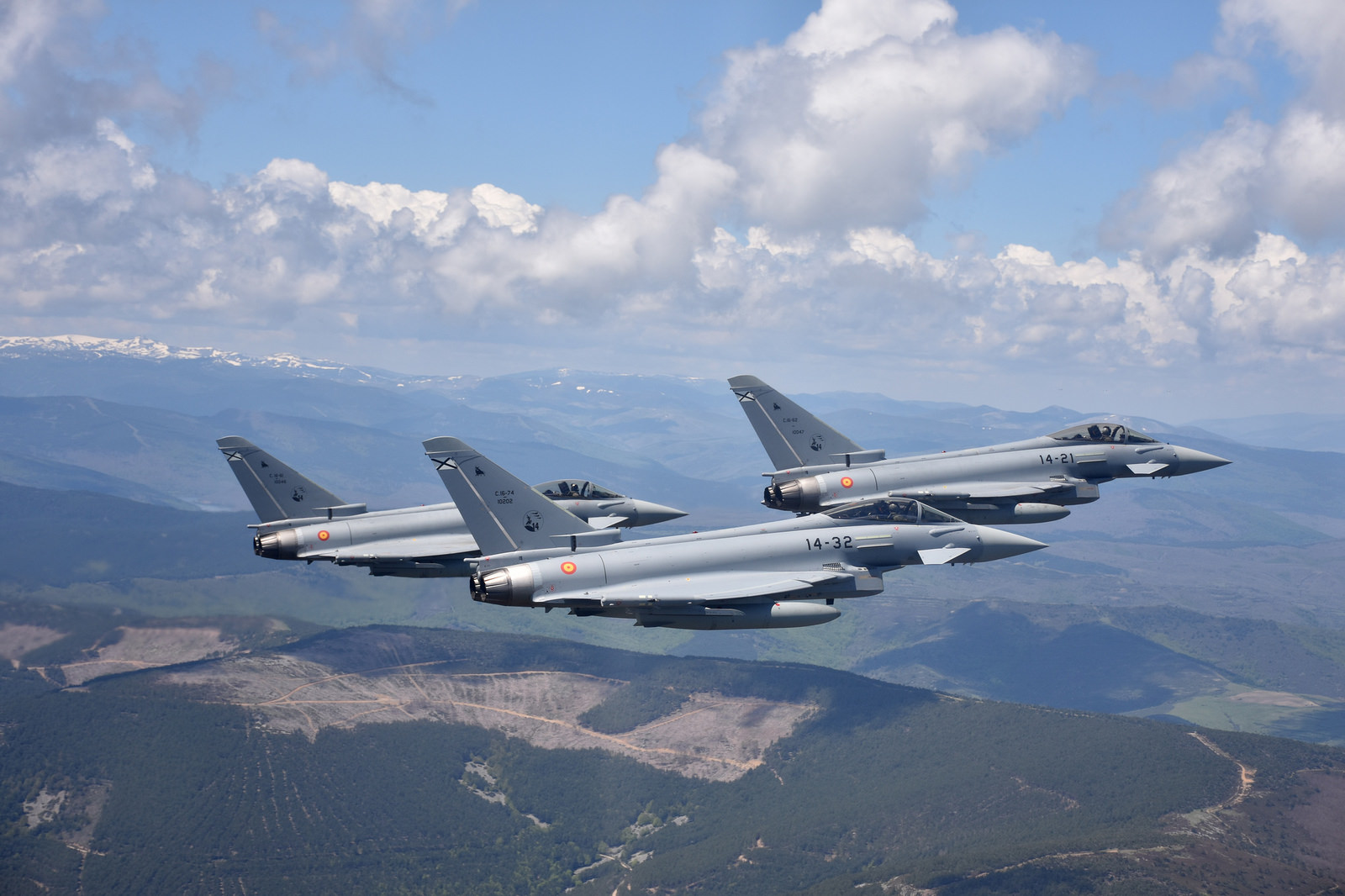 Tir intempestif d'un AIM-120 AMRAAM en Estonie — avionslegendaires.net