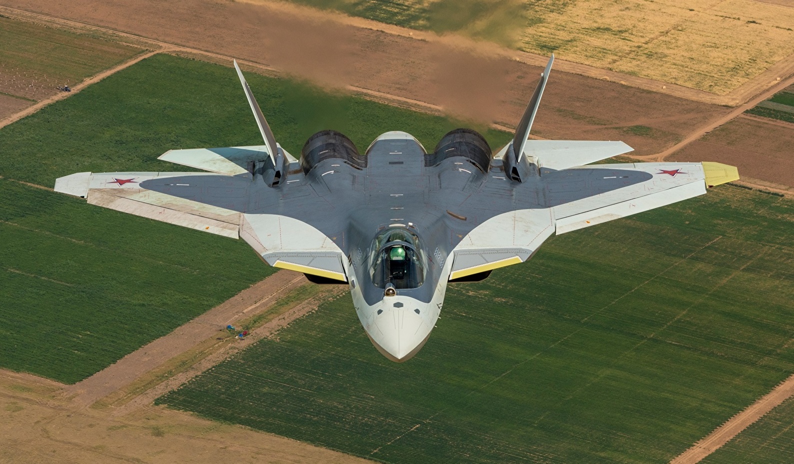 Le Sukhoi Su-57 attendu pour début 2019 ! — avionslegendaires.net Le Sukhoi Su-57 attendu pour début 2019 ! — avionslegendaires.net