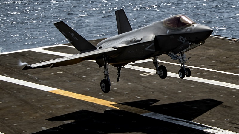 2021, l'année des CMV-22B Osprey et F-35C Lightning II ...