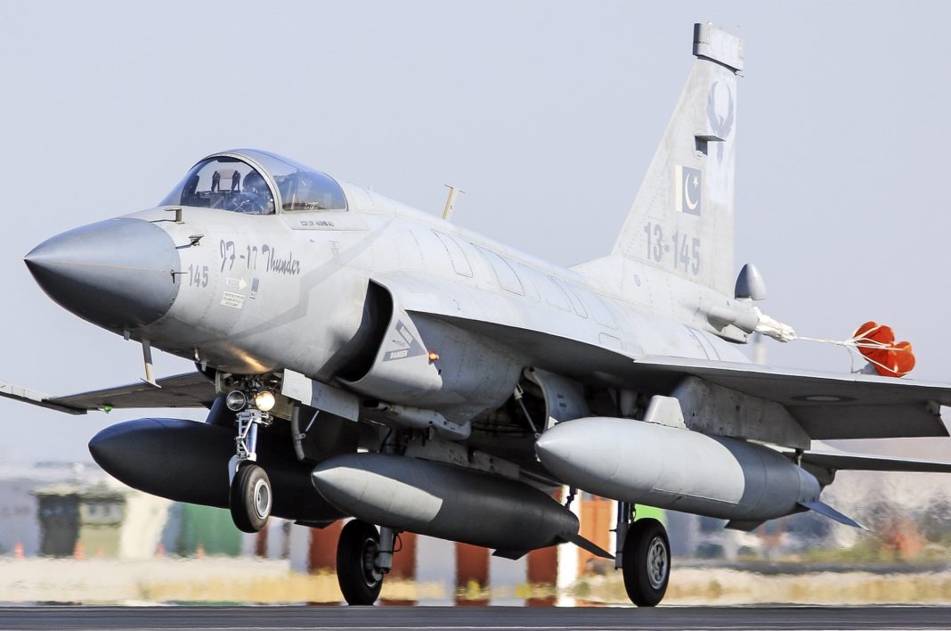 Air-Defense.net - Section actualité - Chengdu/PAC JF-17 Thunder
