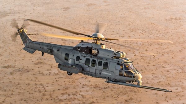Le ministère des Armées commande huit Airbus Helicopters H225M Caracal. - avionslegendaires.net