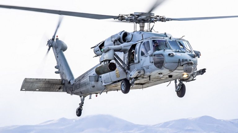 Des MH-60S Knighthawk en version gunship. - avionslegendaires.net