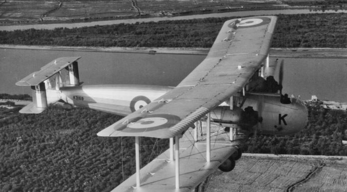 Vickers - Constructeur - avionslegendaires.net