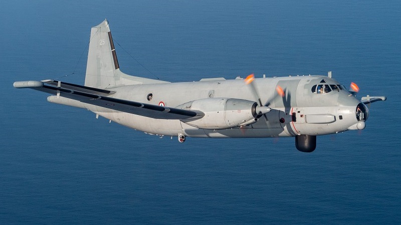 Un Atlantique 2 de la Marine Nationale (de nouveau) au-dessus du ...