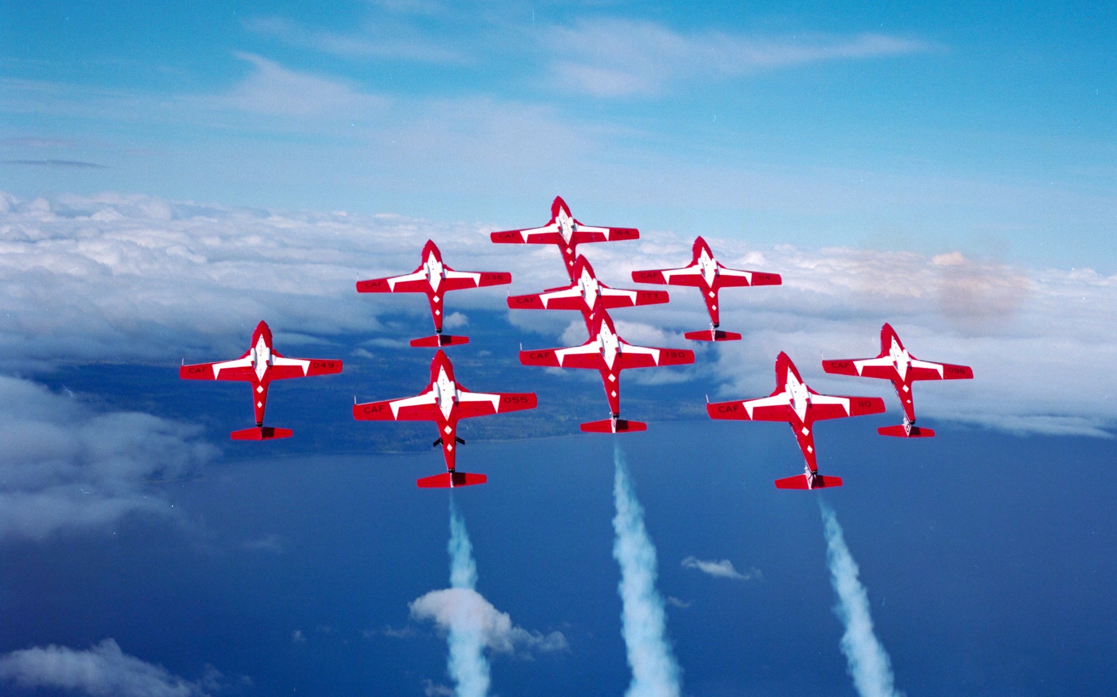 Cinquantenaire des Snowbirds — avionslegendaires.net