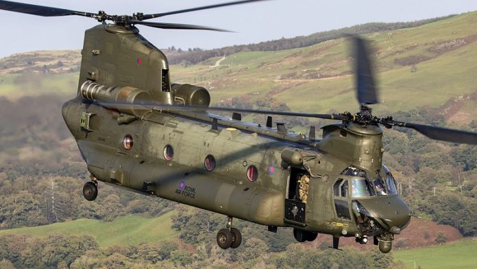 Les Chinook HC6/HC6A de la RAF enfin à maturité. - avionslegendaires.net