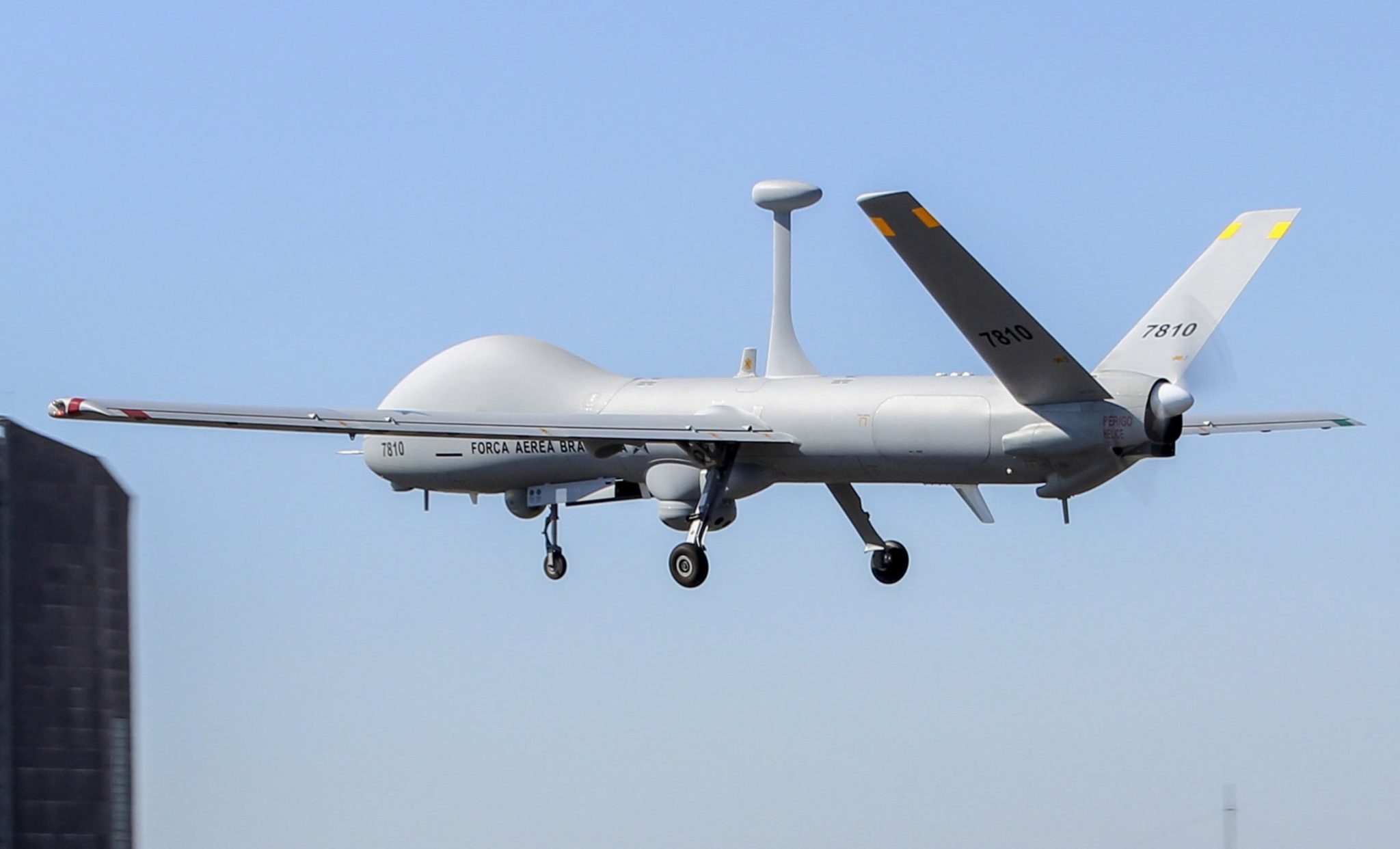 Elbit - Constructeur — avionslegendaires.net