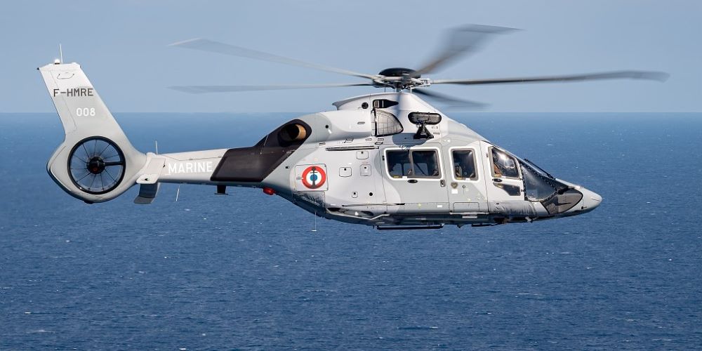 L'Airbus Helicopters H160 entre en service dans la Marine Nationale ...