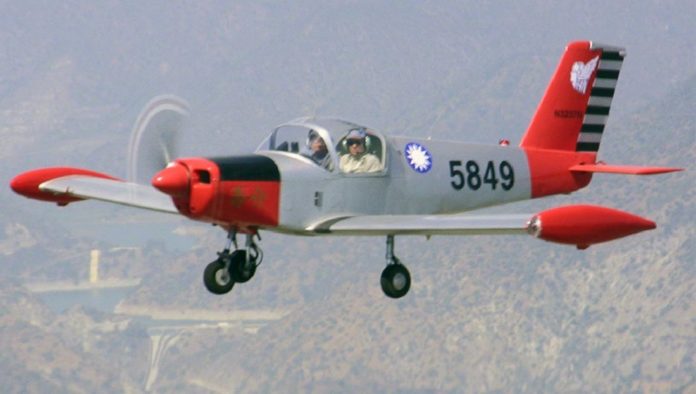 Avions d'entraînement — avionslegendaires.net