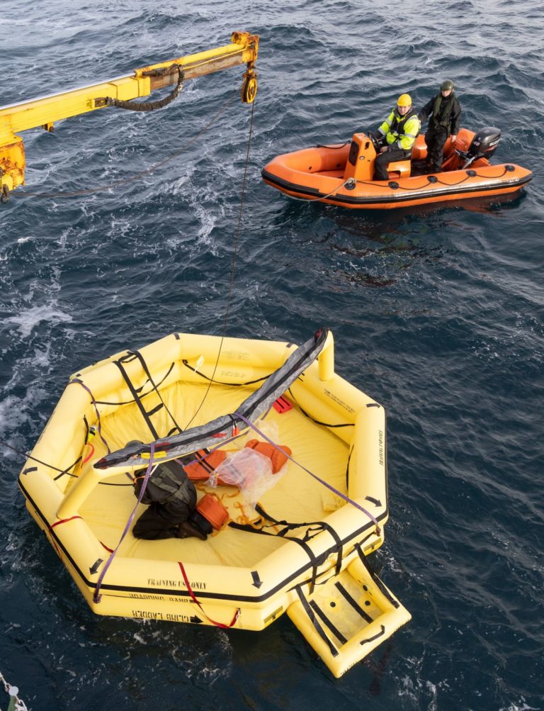 Avec le Poseidon MRA.1 la RAF décuple ses capacités de SAR hauturière ...