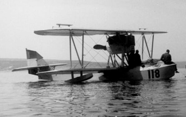 Ikarus SM / IO — avionslegendaires.net