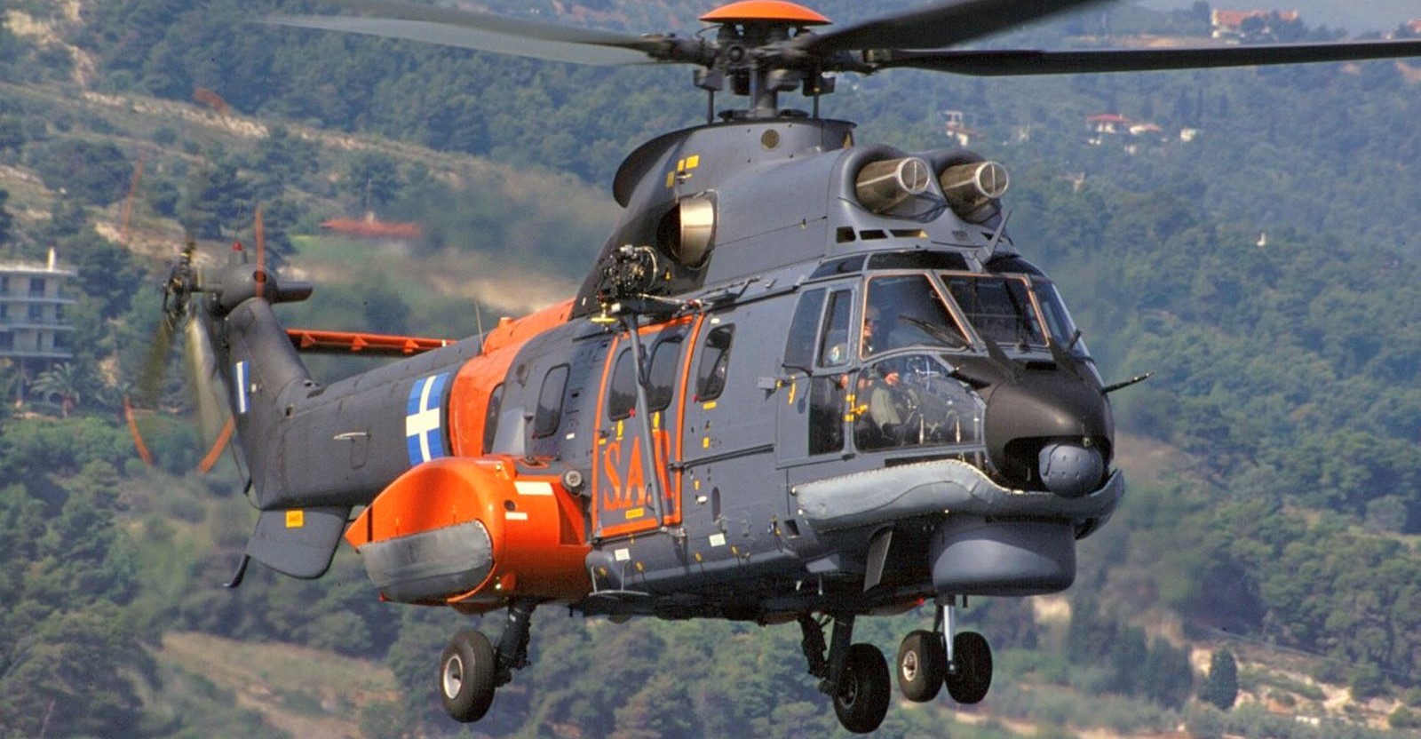 Madame Valérie André nous a quitté à l'âge de 102 ans. — avionslegendaires.net