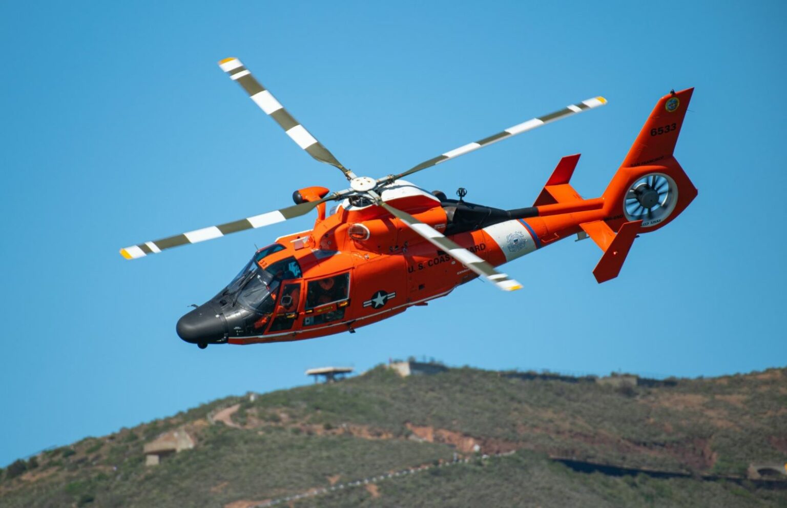 Le Dauphin 2 devrait atteindre (au moins) 45 ans de service dans l'US ...