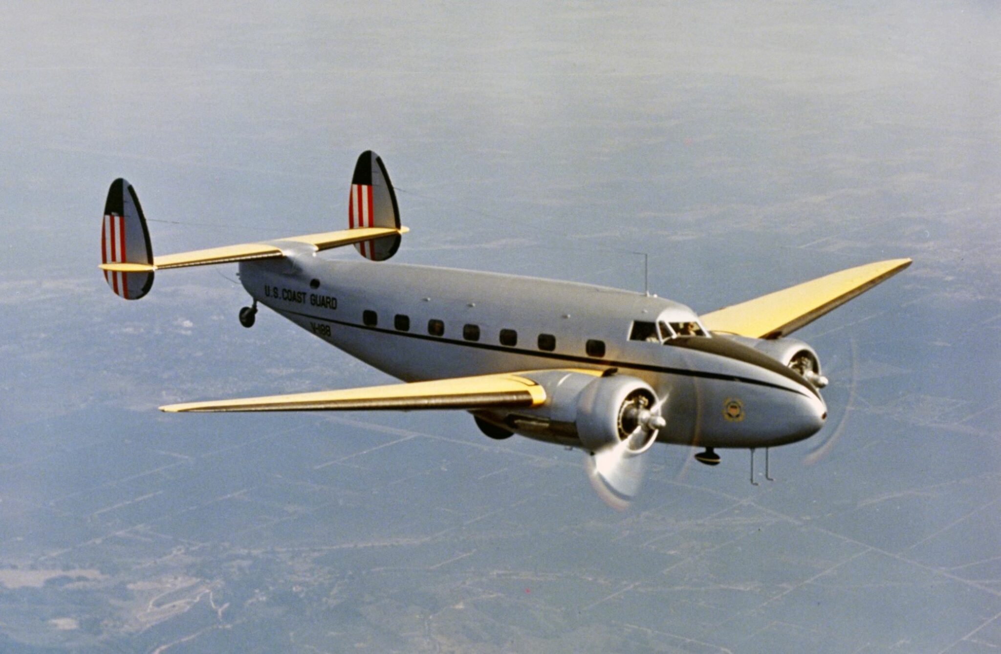 L'élégance du Lodestar. — avionslegendaires.net