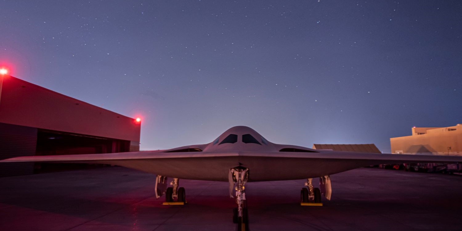 Northrop Grumman lance la production du B-21 Raider ...