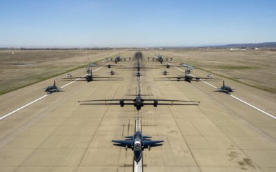 Les papys (de l'US Air Force) font de la résistance ...