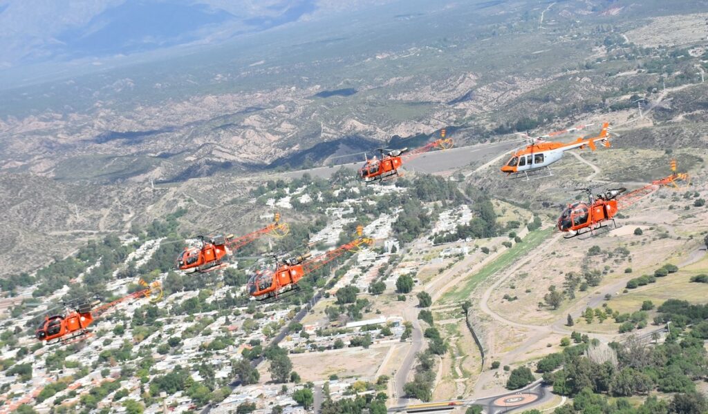 La Fuerza Aérea Argentina possède (enfin) sa pleine dotation en SA-315B ...