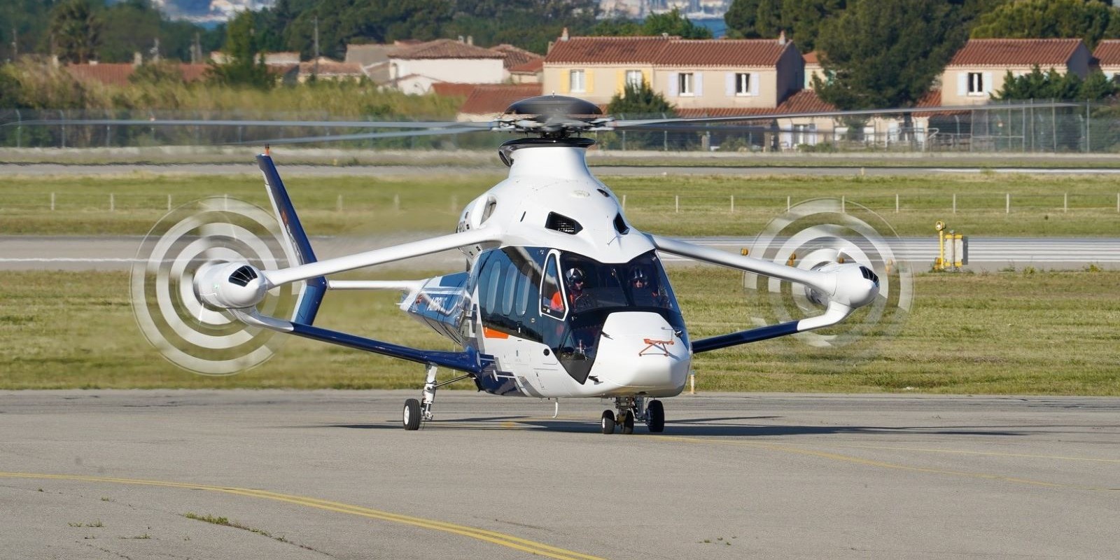 Premier vol du girodyne expérimental Airbus Helicopters Racer ...