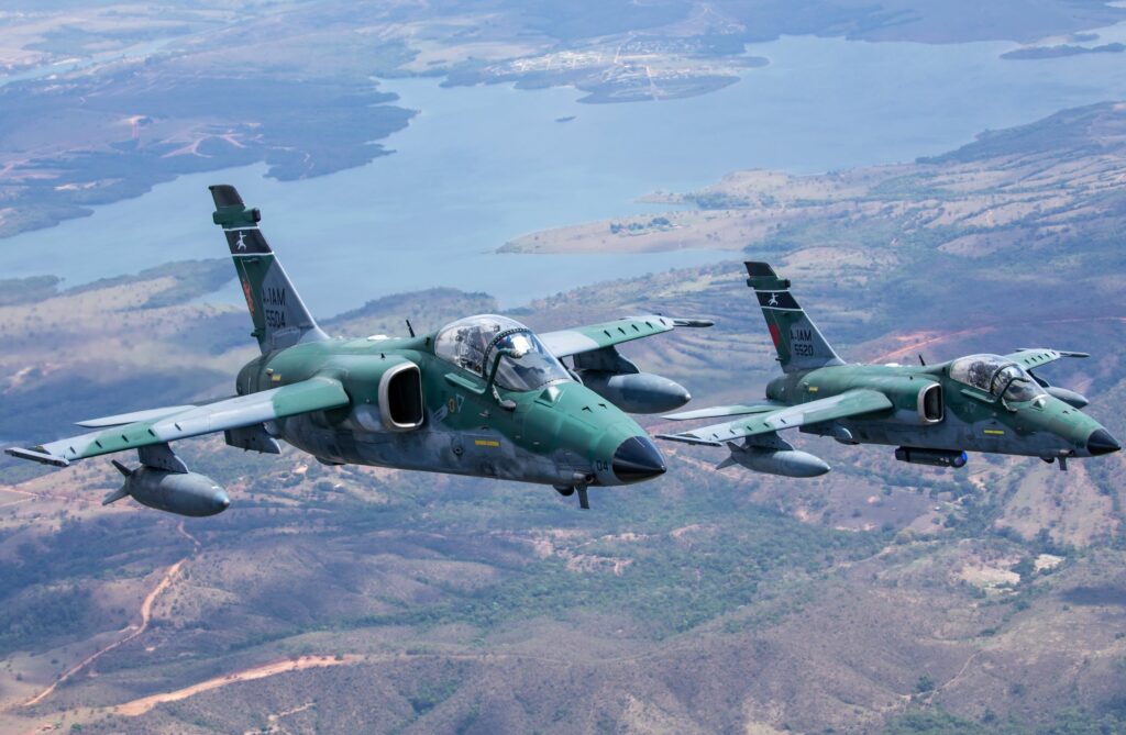 Les derniers AMX. — avionslegendaires.net