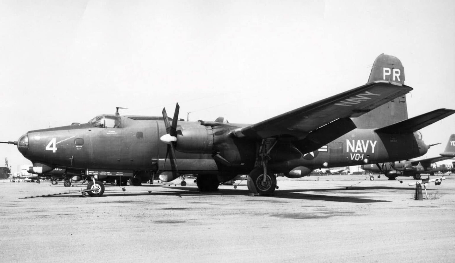 La guerre électronique dans l'US Navy, partie 2 : l'aviation terrestre ...