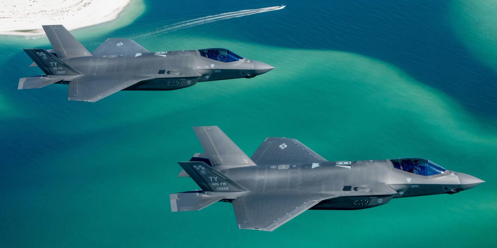 Aviation Militaire & Défense — avionslegendaires.net