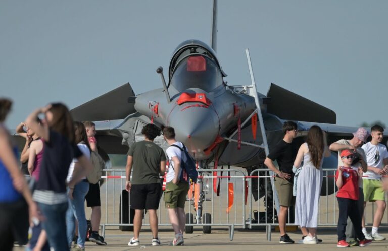 À Zagreb le Dassault Aviation Rafale F3-R a été présenté au public ...