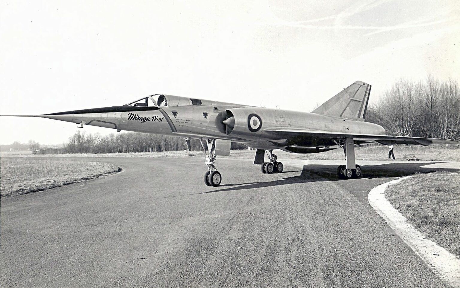 Il y a 65 ans le Dassault Mirage IV 01 réalisait son premier vol ...