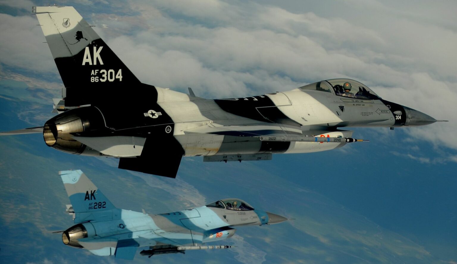 Les chasseurs du 18th FIS vont perdre leurs célèbres livrées «russes ...