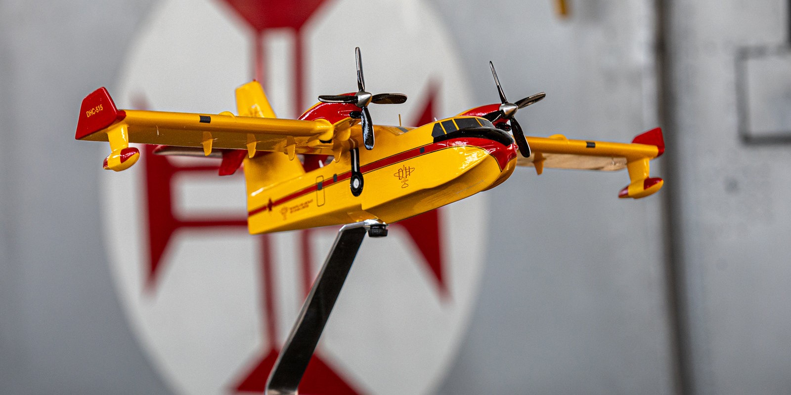 Le Portugal commande deux De Havilland Aircraft of Canada DHC-515 ...
