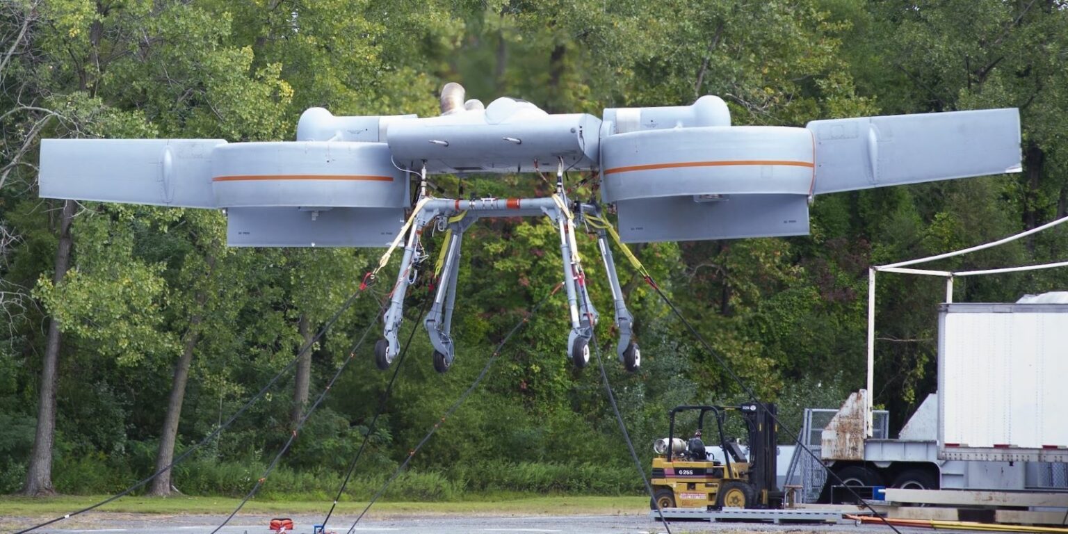 Aviation Militaire & Défense — avionslegendaires.net