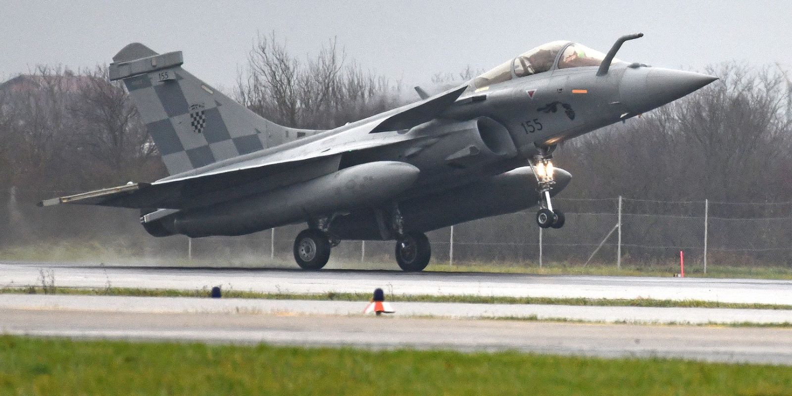 Dassault Aviation va monter en cadence la production du Rafale F4. — avionslegendaires.net