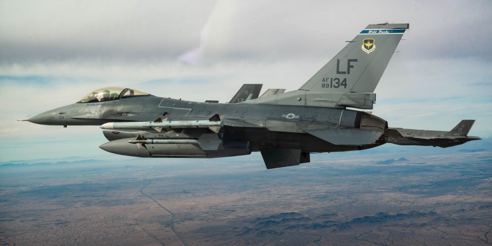 À son tour le 309th Fighter Squadron abandonne ses F-16 Fighting Falcon ...