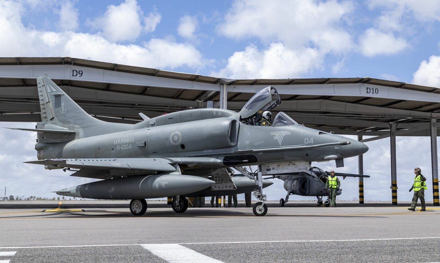 Les AF-1 Skyhawk brésiliens sur la sellette. — avionslegendaires.net