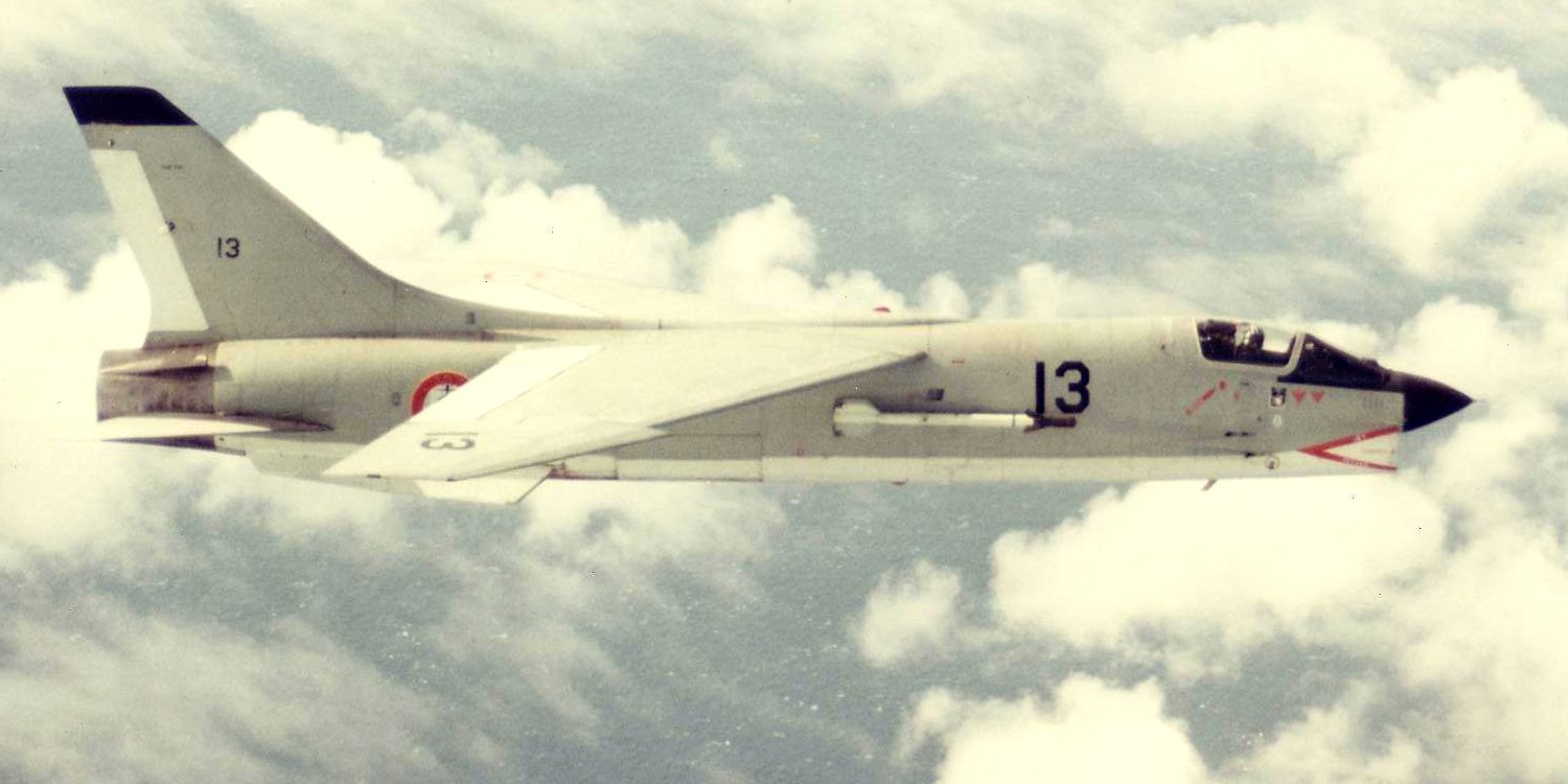 Il y a 70 ans volait le prototype du Crusader, dernier chasseur ...