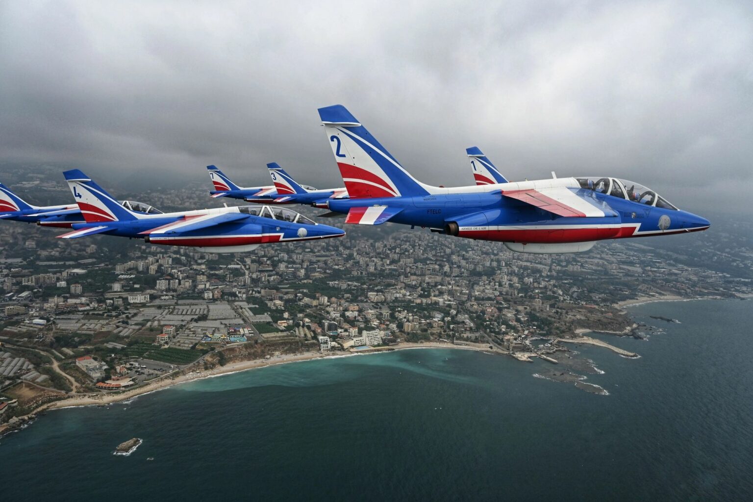 Patrouille de France, les meilleurs parmi les meilleurs ! — Dossier ...