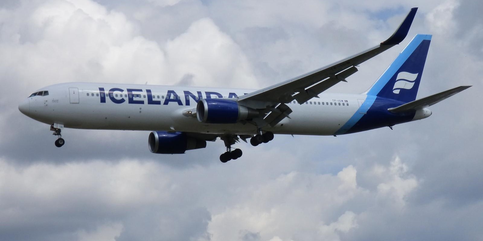 Grosse panique à bord d'un Boeing 767 reliant la France à l'Islande ...