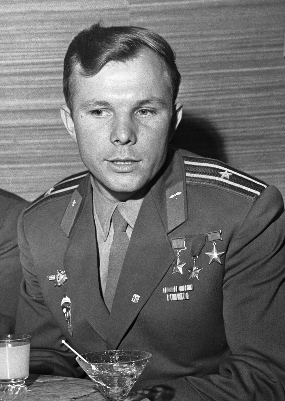 Youri GAGARINE — Biographie avionslegendaires.net