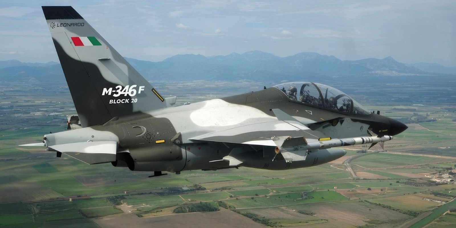 Qui de la Corée du Sud ou de l'Italie vendra un jet de combat au ...