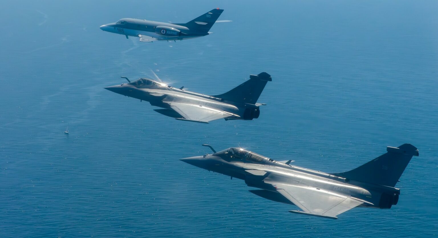 Il y a 55 ans Dassault faisait voler son plus petit jet d'affaires ...